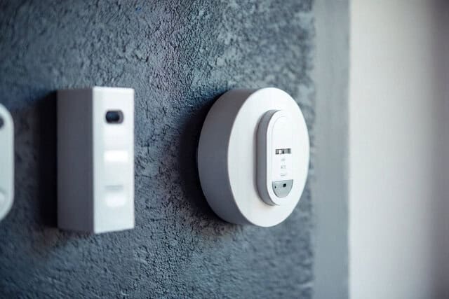 Advanced Alarms Systems Installation and Monitoring: Professional ...